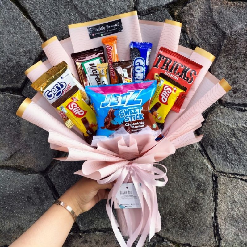 Anti Ribet! Begini Cara Membuat Buket Snack Paling Mudah Anti Ribet! Begini Cara Membuat Buket Snack Paling Mudah