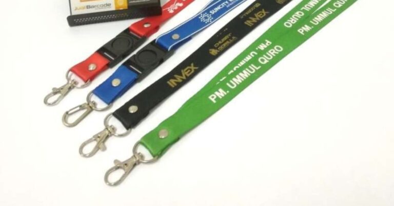Mengenal Apa Itu Lanyard, Jenis, Serta Fungsinya!