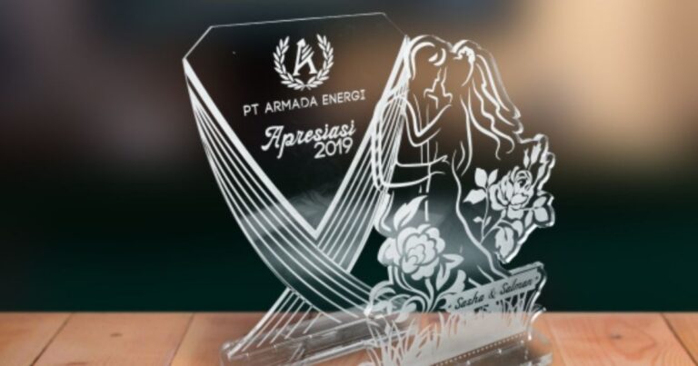 12 Contoh Merchandise Unik untuk Menarik Konsumen