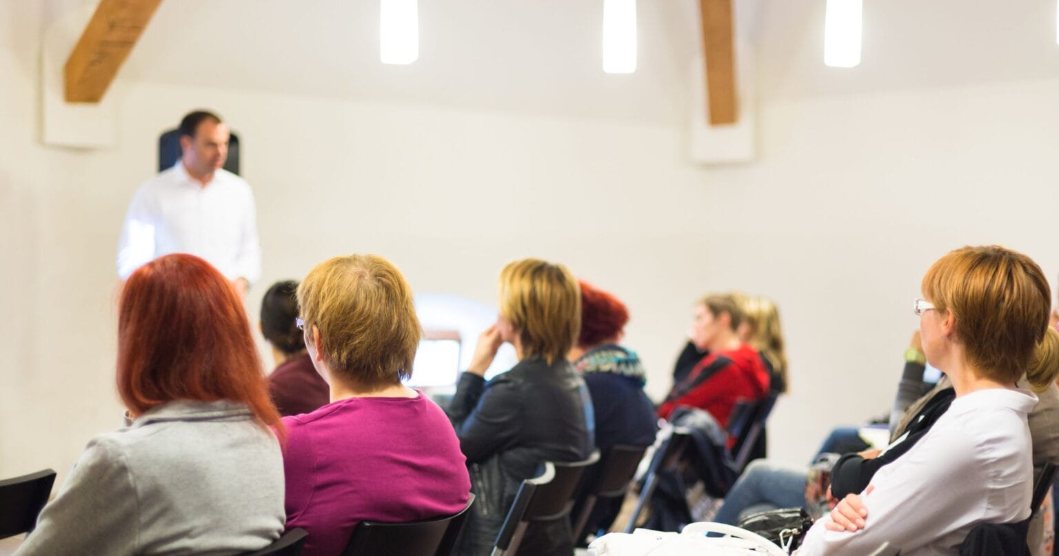 3 Contoh Susunan Acara Gathering Kantor yang Efektif Seharian