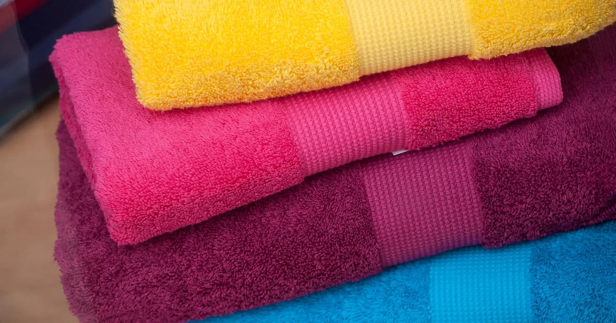 7 Tips Mudah Memilih Bahan Handuk yang Bagus