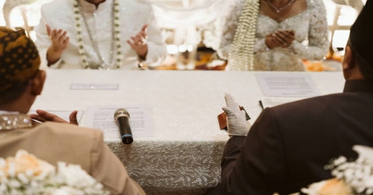 Memahami Sighat Taklik dalam Pernikahan, Apa Itu?